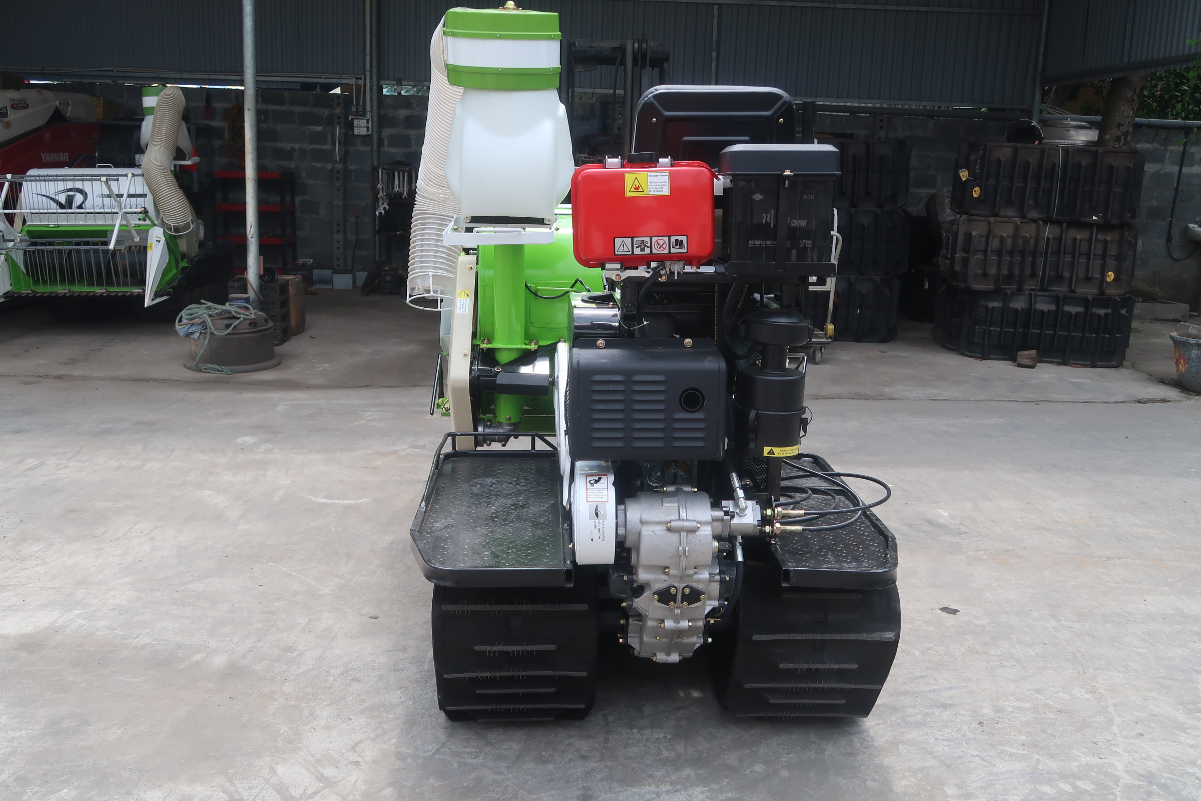 Máy gặt lúa mini Yurui 4LZ-1.4 PRO